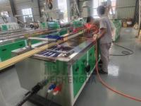 China Hollow Grille Plastic Profile Extruder Machine Pvc Wall Panel Extrusion Machine 120-300kg/H for sale