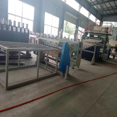China PLC Control System Included Grille Plastic Auxiliary Equipment for sale