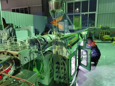 China UPVC PVC WPC Wood furniture board Door window Frame Profile extruder equipment for sale