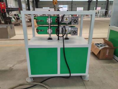 China Belt type tractor, pipe or hose line auxiliary machine for sale