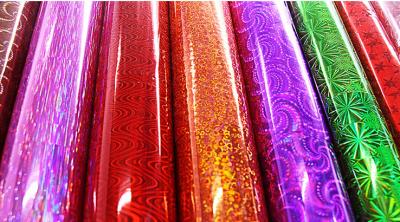 China Holographic Moisture Proof Opaque Plastic Gift Wrapping Paper for sale