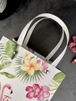 China Custom Kraft Paper Carry Bags 32x11x38cm CMYK Color Luxury Shopping Tote for sale