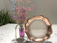 China 9 inch White Gold Metallic Striped Disposable Paper Plates 300GSM for sale