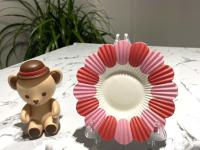 China 13.5cm Disposable Paper Plate Flower Shape Baking Paper Plate for Party Use for sale