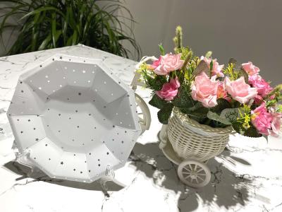 China 350g White Paperboard Engraving Heavy Duty Paper Plates 9 Inch Disposable for sale