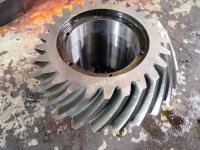 China 14.111 Module Gleason Spiral Bevel Gears - ISO 6 Grade, 58-62 HRC Hardness for Automotive & Tractor Applications for sale