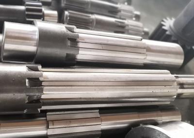 China Rectangular Parallel Spline Gear Shaft Transmission Parts with 58-62HRC Hardness and ISO 6-7 Grade Accuracy for sale
