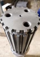 China 20Cr2Ni4 Parallel Spline Driven Shaft - 58-62HRC Surface Hardness, ISO 6-7 Grade Precision Transmission Component for sale