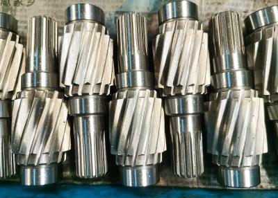 China 20CrMnTi Steel Right Hand Helical Gear Pinion Shaft 1.5 Module Involute Spline for sale