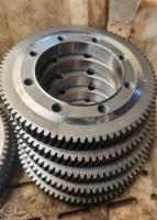China 20CrMnTi Steel Helical Gear Module 2 14 Teeth ISO 7 Grade Power Transmission for sale