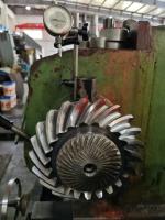 China Customized Spiral Bevel Gear Set 18CrNiMo7 Steel Gleason Type Gear Grinding ISO 6 for sale