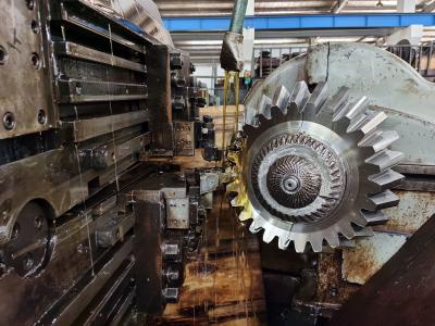 China SAE 4320 Gear Shaping Pinion Straight Bevel Gear for Cone Crushers - 11.5 Module with 26/60 Teeth Configuration for sale
