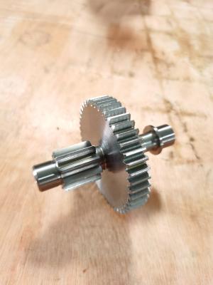 China 10mm Bore 20 Teeth Metal Spur Gear 40mm Pitch Diameter for Industrial Transmission for sale