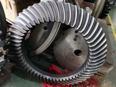 China Klingberg Type Spiral Bevel Gear Precision Grinding Gear Set with Right Hand for sale