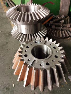 China 14 Module ISO 8-9 Grade Straight Bevel Gears with Induction Hardending for Mining Equipment for sale