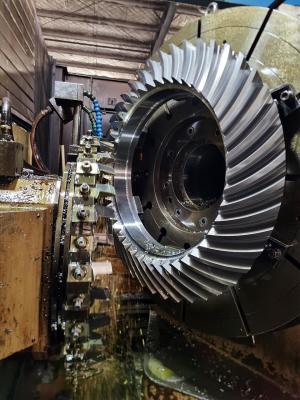 China High-Precise Spiral Bevel Gears for Gearboxes in Power Transmission Systems for sale
