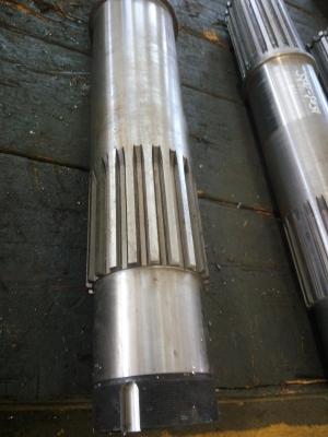 China Alloy Steel Spline Gear Shaft 45° Helix Angle Ra0.4 Roughness Forging for sale