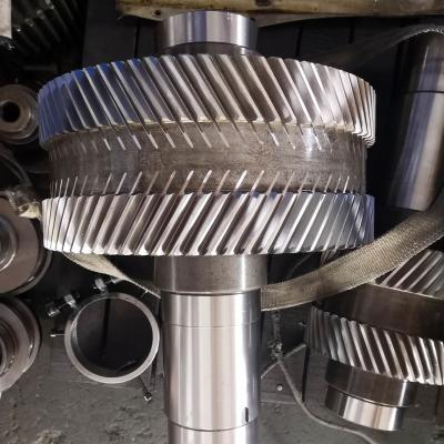 China DIN 18CrNiMo7 Steel Double Helical Gears 4 Module 77T for Industrial Gearbox Applications for sale