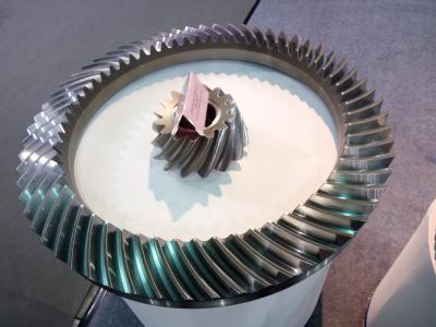 China Power Skiving Gleason Spiral Bevel Gear 18CrNiMo7 Steel ISO 6 AGMA 11 Custom Module for sale