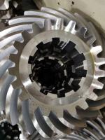 China 20 Teeth Spiral Bevel Gears Carburizing 2.5 Axial Pitch 58-62 HRC for sale