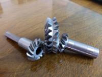 China Double-sided Spiral Bevel Gears with Hyperbolic Surface Design for Long Service Life for sale