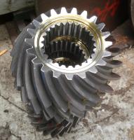 China 21 Teeth Spiral Bevel Gear With Internal Teeth For Limited Space for sale