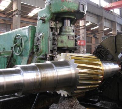 China Accurate Transmission Gear Shaft Customized Shape Heat Treatment for sale