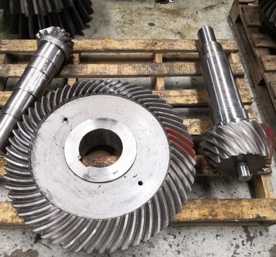 China High-Precision Transmission Spiral Bevel Gears with Flexible Design for Increased Efficiency for sale