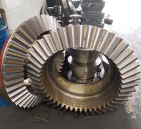 China 12 Module 32T Straight Bevel Gears 90 Degree Shaft Angle 58-62 HRC Carburized Hardened for sale
