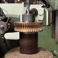 China Custom Worm Shaft and Worm Gear Set 58-62HRC Surface Hardness for Heavy Duty Transmission for sale
