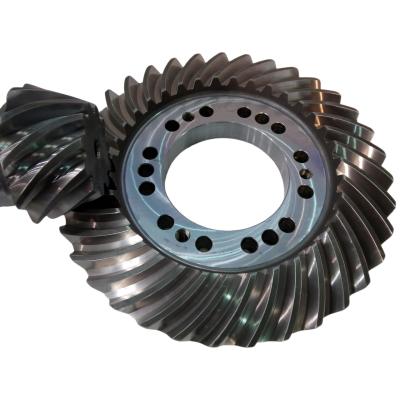 China Custom Spiral Bevel Gears ISO 6 Grade Gleason for Heavy Duty Transmission Systems for sale
