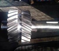 China Custom Double Helical Gear Shaft Module 7 40CrNiMo Steel 52mm Width Industrial Transmission Component for sale