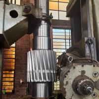 China Precision CNC Machined Helical Gear Shaft 58-62HRC ISO 6 Grade for Power Transmission for sale