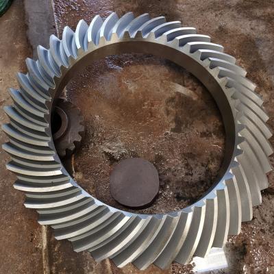 China Custom Spiral Bevel Gears CNC Milled ISO 6-7 Grade with High-Precision Performance for sale
