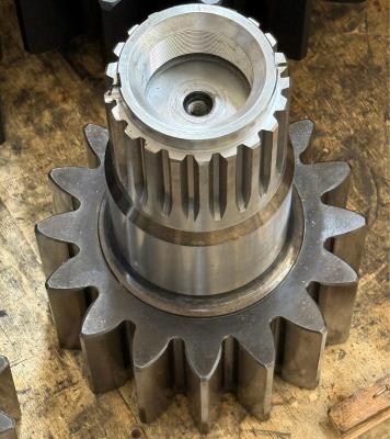 China Precision Ground Transmission Gear Shaft ISO 6 Grade 58-62HRC for High Efficiency Drives for sale