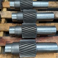 China Transmission Gear Shaft 58-62HRC Carburized for Heavy Load Applications ISO 6 Grade for sale
