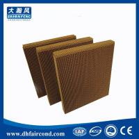 China Evaporative Cooler Filter Pads 100mm 150mm Thickness Honeycomb Cooling Media for Industrial Greenhouses for sale
