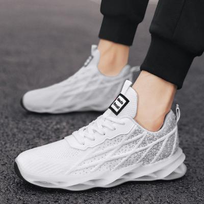 China Men's Breathable Flyknit Outdoor Shoes with Rubber Blade Soles Model AUTC-0717 for sale