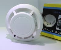China Infrared Photoelectric Smoke Detector 105mm 30sqm Detection Zone High Decibel Alarm for Hotel Home for sale