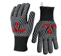 China Extreme Heat Resistant Silicone Non-Slip Oven Gloves 33cm Long 1472°F BBQ Baking Gloves for sale