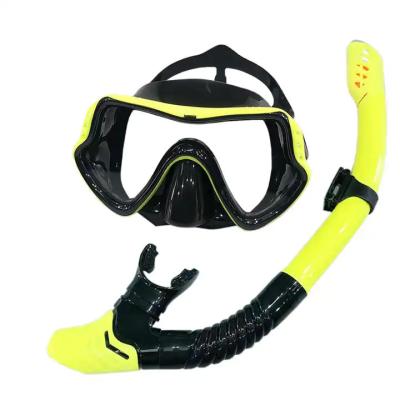 China Professional Adult Snorkel Diving Set with Anti-Fog Tempered Glass & Purge Valve - 36 Pcs/CTN, 100K Monthly Capacity for sale