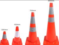 China 700mm PVC Red Road Safety High Luminance Reflective Traffic Cone 2.15kg 28cm Base for sale