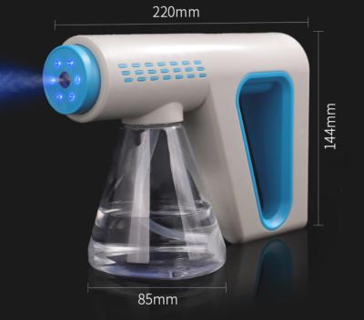 China Manual Two-Speed Blue Light Disinfection Sanitizer Mist Spray Gun with 300ML Capacity and 20-Minute Runtime for sale