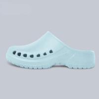 China Anti-Slip Surgical shoe Lightweight Anti-Fluid for Cleanroom Hospital Use for sale
