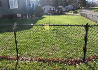 China Galvanized Wire Green PVC Coated Wire Diamond Chain Link Fence for sale