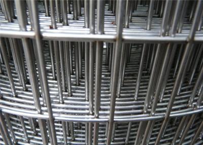 China Small Animal Housing Stainless Steel Welded Wire Mesh Wire Mesh For Rabbit Hutch Cage for sale
