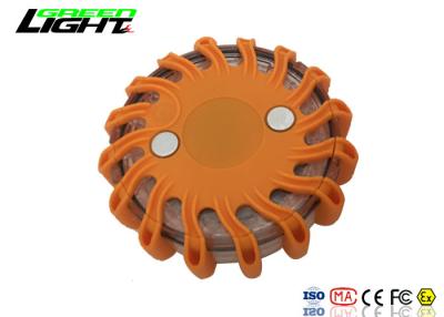 China Magnetic Rechargeable LED Flashing Warning Light 5W IP68 360 Degree for Trucks for sale