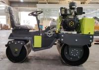 China 850kg Road Construction Mini Ride On Roller SVH70 70Hz Hot Sale in Peru for sale