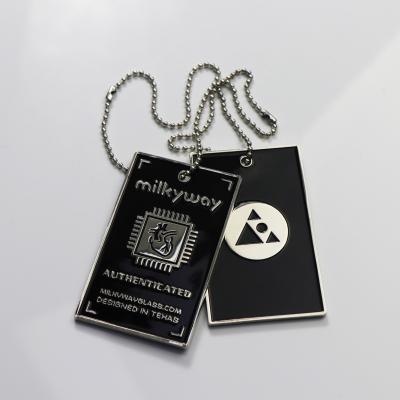 China Zinc Alloy Metal Hang Tag Electroplating Chrome Custom Hang Tags Corrosion Resistant for sale