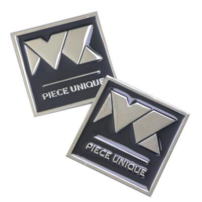 China Stamping Custom Metal Name Plates Wear Resistant Corrosion Resistant Embossed Name Plate for sale